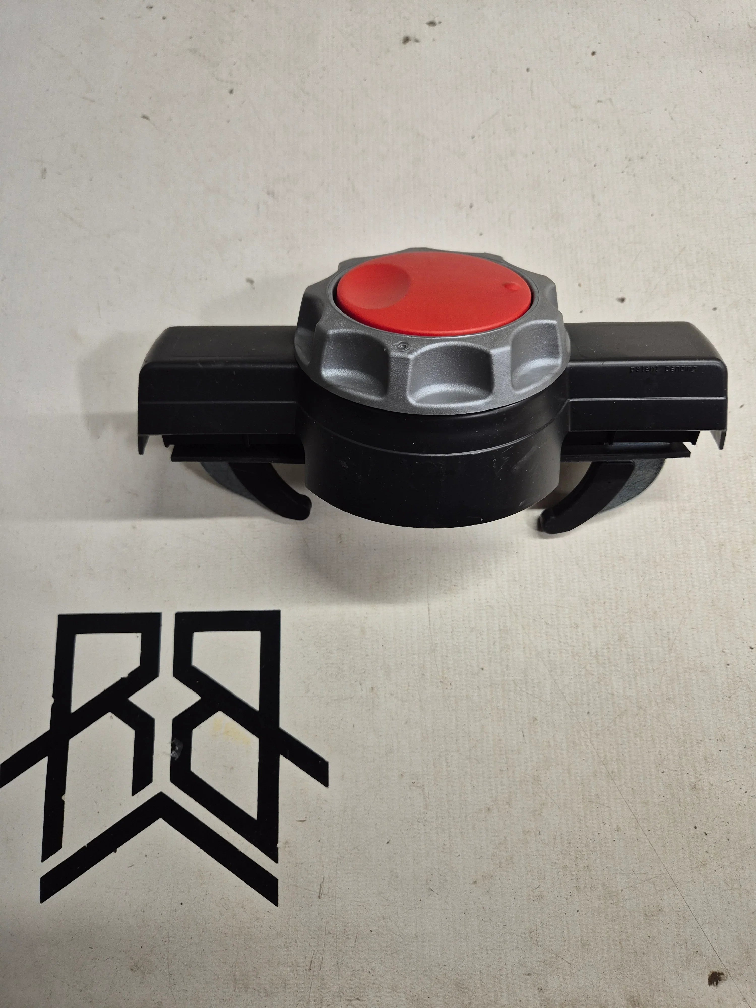 Hapro Explorer Roof Box Clamp spare – Roof Boxed